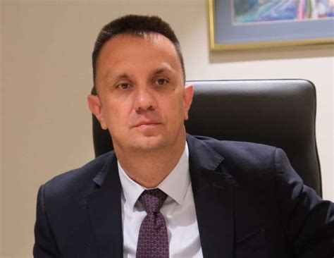 Lakić Vlada Fbih Uvodi Sistem Za Podsticanje Proizvodnje Električne