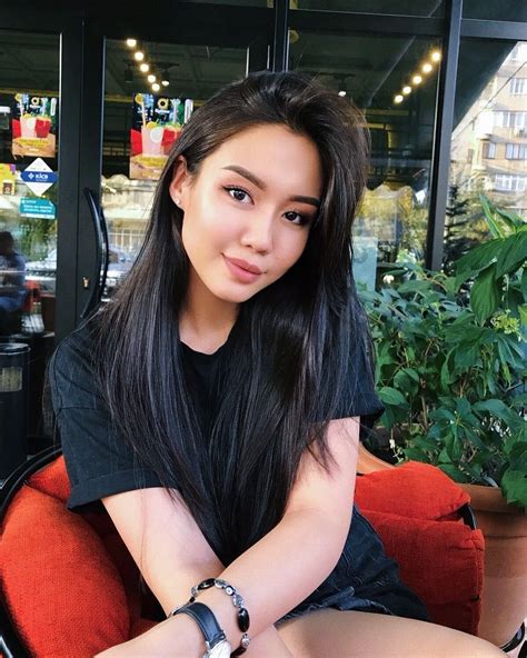 Азиаты с зелеными глазами 69 фото