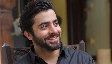 Teri Meri Kahaniyaan Promotions Shehryar Munawar Turns King Of White