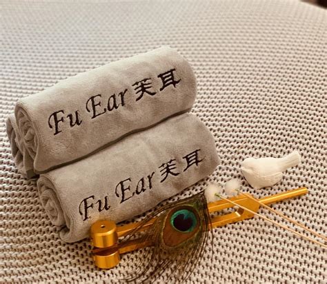 汐止房屋套房出租出售 汐止秀峰透天全新套房302室 獨立衛浴、陽台 附洗脫烘衣機 近新台五路市公所及汐止火車站 租金nt10000元