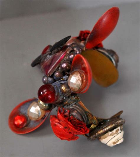 Kwok Jewelry Side View Spoon Bracelet Private Collection Linda Pastorino Bauble Necklace