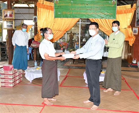 ဧရာဝတီတိုင်းဒေသကြီး ဝန်ကြီးချုပ် ဦးတင်မောင်ဝင်း E Id စနစ်ဖြင့် နိုင် ၄ ၊ ပုံစံ ၆၆ ၆ ရေးသွင်းခြင