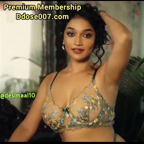 Actress Lavanya Manickam Showing Her Nude Eporner