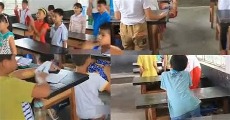 서서 수업받는 아이들 교사가 온라인에 영상 올려