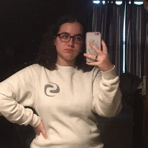 Piper Ellison Pipergrace Threads Say More