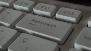 Función de la tecla Backspace del teclado Tecnología Informática