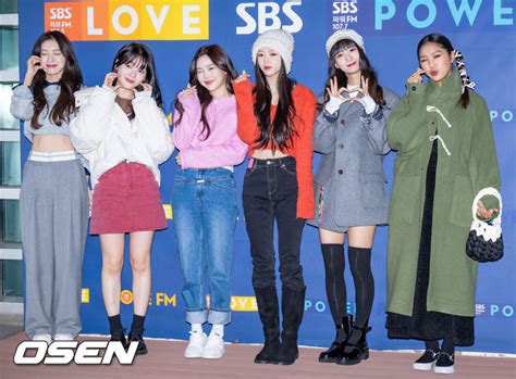 [사진]오마이걸 어둠 밝히는 요정들의 미모 네이트 연예