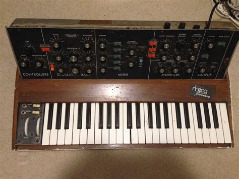 Matrixsynth Minimoog Model D Keyboard Synthesizer 73 Sn 4376