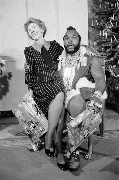 Penelope Ann Miller Cast As Nancy Reagan In Ronald Reagan Biopic R