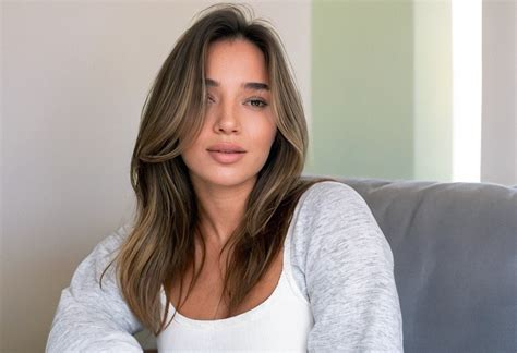 Top Straight Haircuts Featuring Long Layers Best Review