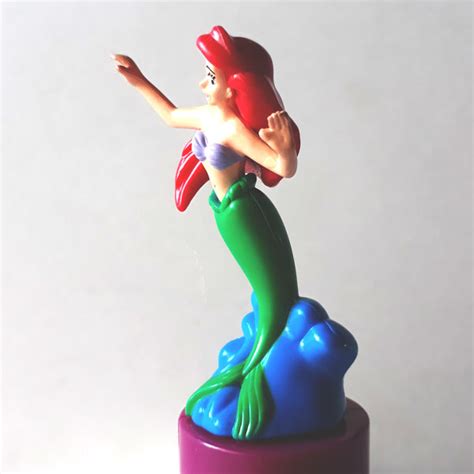 فیگور دیزنی پری دریایی رقصنده چرخشی