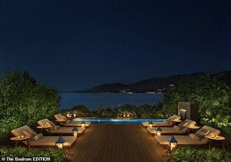 Lindsay Lohan Lives It Up On The Turkish Riviera At Luxury Resort