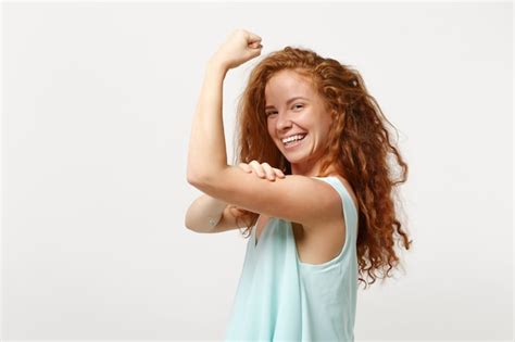 Premium Photo Side View Of Young Smiling Redhead Woman Girl In Casual