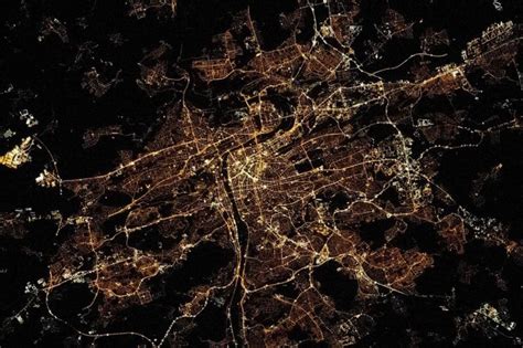 Entrepreneur Georgia On Linkedin 🇨🇿 საერთაშორისო კოსმოსური სადგურიდან დანახული პრაღა