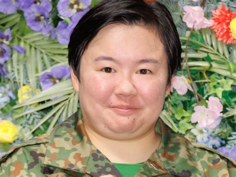 やす子「台風で仕事が無くなったので」意外な才能を発揮「早く個展やりましょうよ」「販売して」 ／2024年8月16日 Sns（1ページ目
