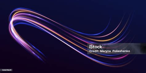 가벼운 흔적 파도 화재 경로 추적 라인 자동차 조명 광섬유 및 백열 곡선 회전 고속도로에 대한 스톡 벡터 아트 및 기타 이미지 고속도로 밤 하루 시간대 거리 Istock