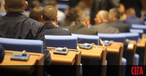 Депутатите гласуваха 9 ДДС за заведенията и през 2024 г на първо четене Новини СЕГА