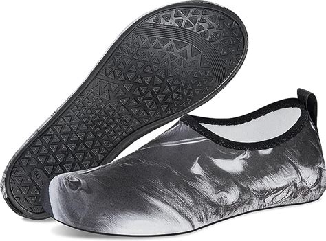 Best Beach Shoes For Men 8 Top Picks