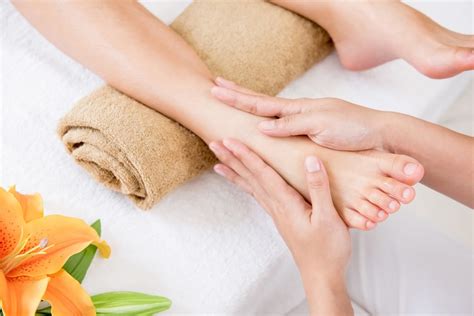 Reflexology Massage Beyoung Massage And Aromatherapy