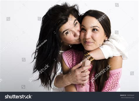 Real Mother Daughter Showing Love On 스톡 사진 159335624 Shutterstock