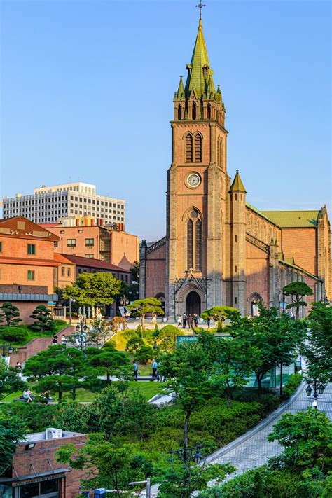 Myeongdong Cathedral And Molto Italian Espresso Bar Seoul Korea 대성당