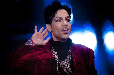 Prince Rogers Nelson Actor Songwriter Instrumentalist Singer Hd Wallpaper Peakpx