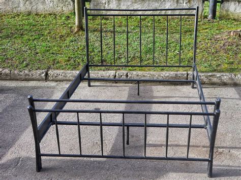 Ліжко металеве коване Магазин Меблі з Європи у Луцьку