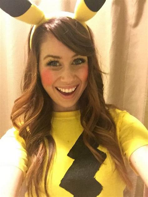 Hot Nerdy Girls Barnorama