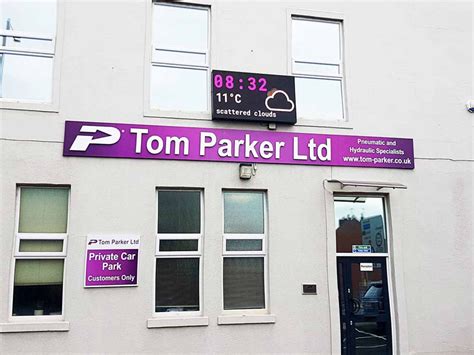 Digital Time Temperature Display Rental Scanlite