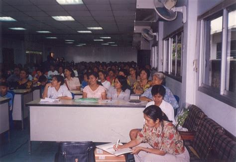 เครือข่ายผู้หญิงชุมชนแออัด สมาคมเพื่อการพัฒนาสิทธิมนุษยชนและสิทธิผู้หญิง Association For Human