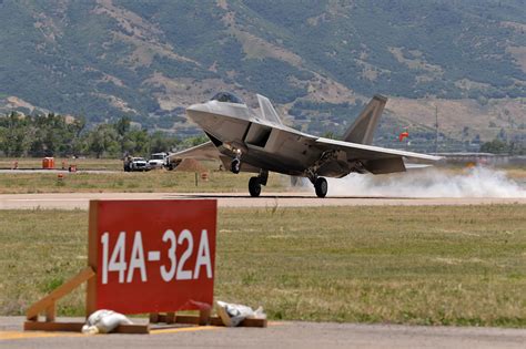 Desarrollo Defensa Y Tecnologia Belica Pilotos De La Fuerza Aérea De