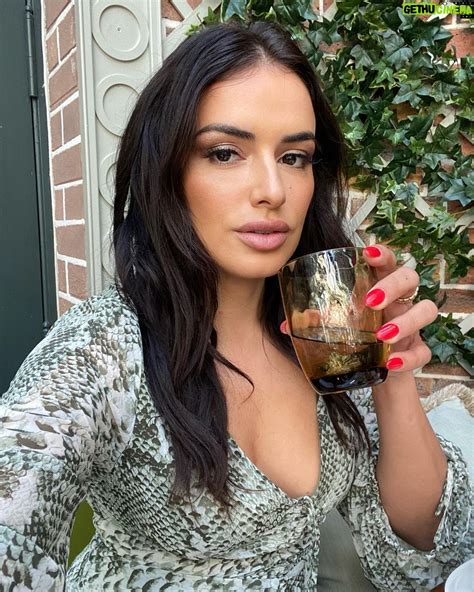 Vannessa Vasquez Wiki Biography Age Gallery Spouse And More