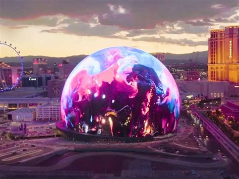 What Happened To The Rock Climber Who Climbed 366 Foot Tall Sphere In