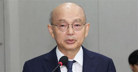 안창호 국제기구에 헌재 비판 서한 문제 없어”