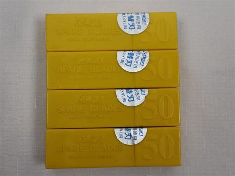 Olfa オルファ カッター 替刃 （大） 4ケース メルカリ