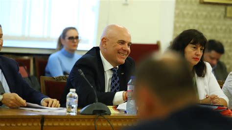 БСП поиска оставката на главния прокурор Иван Гешев Nova