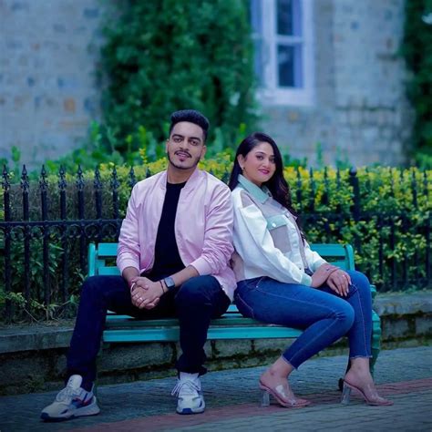 Rachit Rojha Wife Biography Wiki Age Net Worth Married