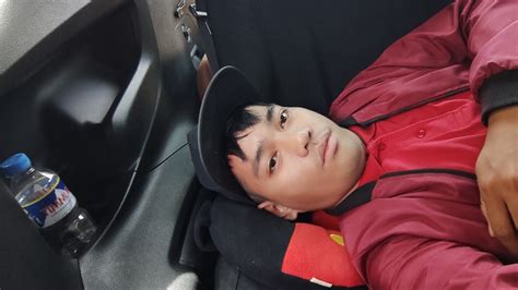 Ganito Kami Sa Sasakyan Habang Wala Pa Si Kuya Val Youtube