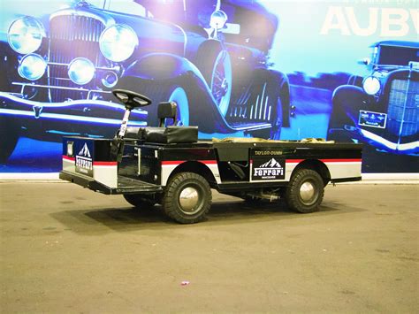 Taylor Dunn Pit Cart Auburn Spring 2017 Rm Sothebys