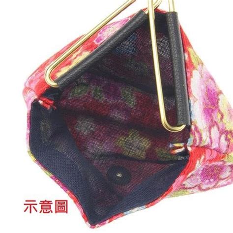 日本帶回縮緬和服布料 古代友禪 縮緬小紋 和風 三角零錢包 首飾收納包 ♪♪♪紅2日本製 Yahoo奇摩拍賣