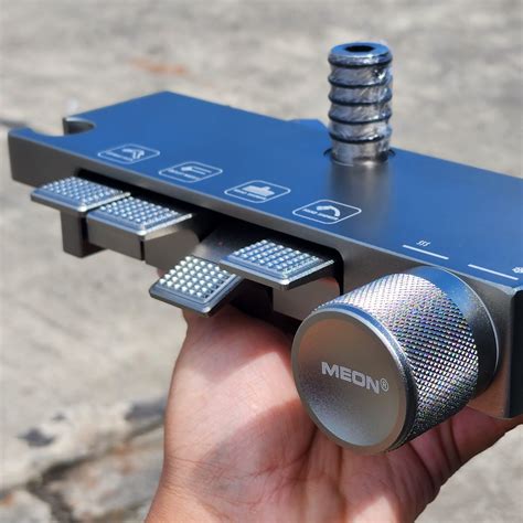 Uedc Myanmar တံခါး၊ကြွေပြားနှင့် အိမ်ဆောက်ပစ္စည်း အမျိုးမျိုး ဖြန့်ချီရေး တော် တော် လေးလှတယ်ဗ