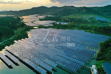 江西上高光伏产业助乡村振兴 人民图片网