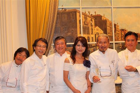 麻布サロン20周年記念パーティ 磯部 作喜子 読者ブログ